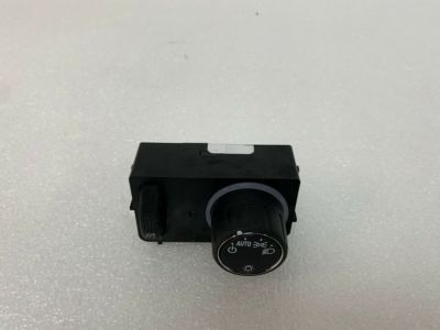84168426 - Genuine GM Headlamp Switch Assembly