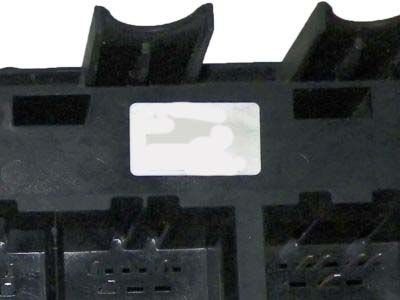 20817315 - Genuine GM Block Assembly, Accessory Wiring Junction